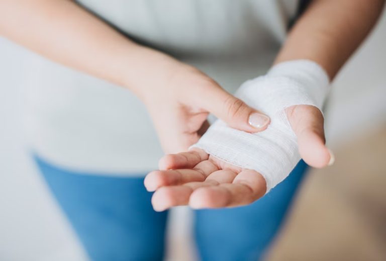 Essential Bandages Types for First Aid Kits